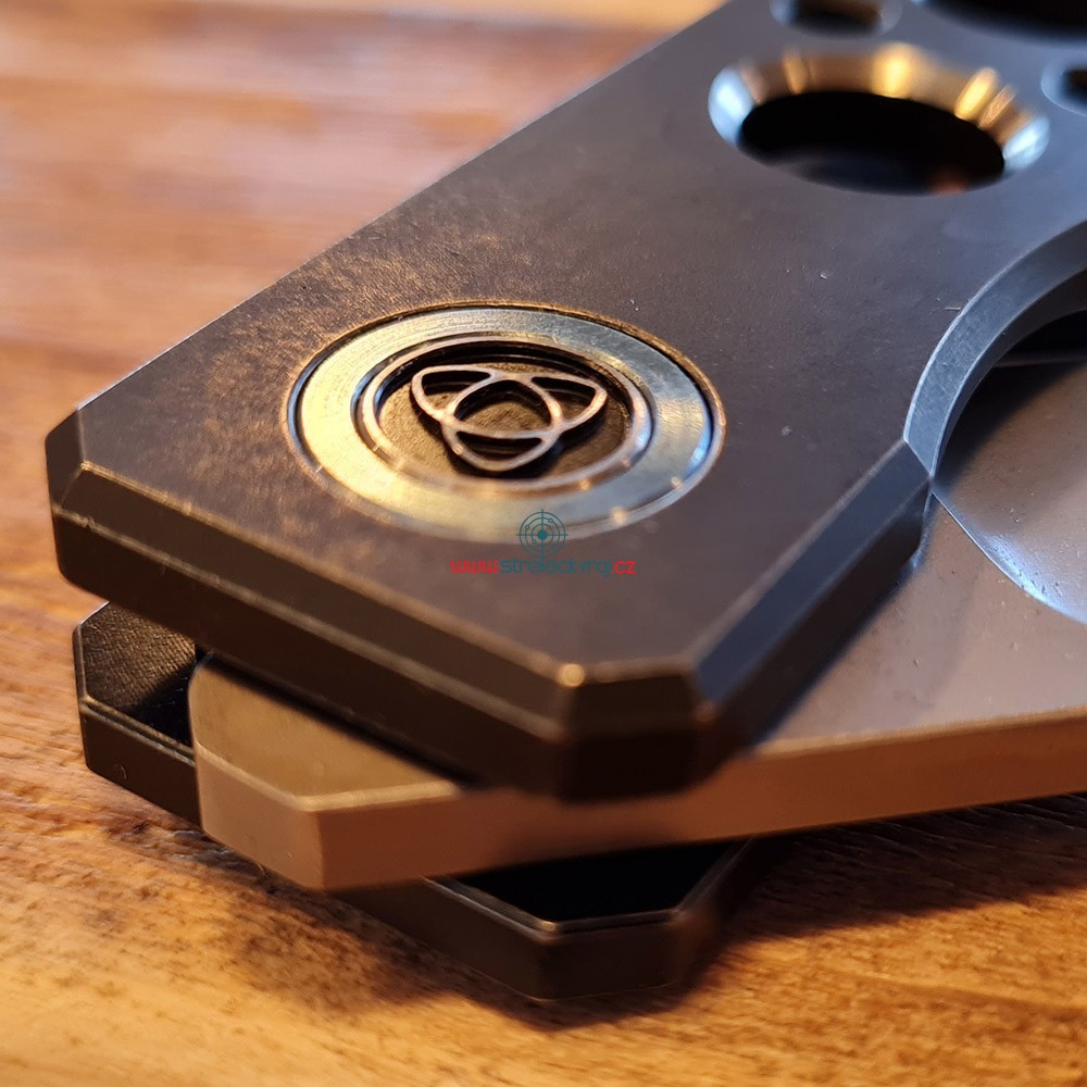 Zavírací nůž Kuzan Silver & EDC knife & CPM 20CV Steel | streleckyraj.cz